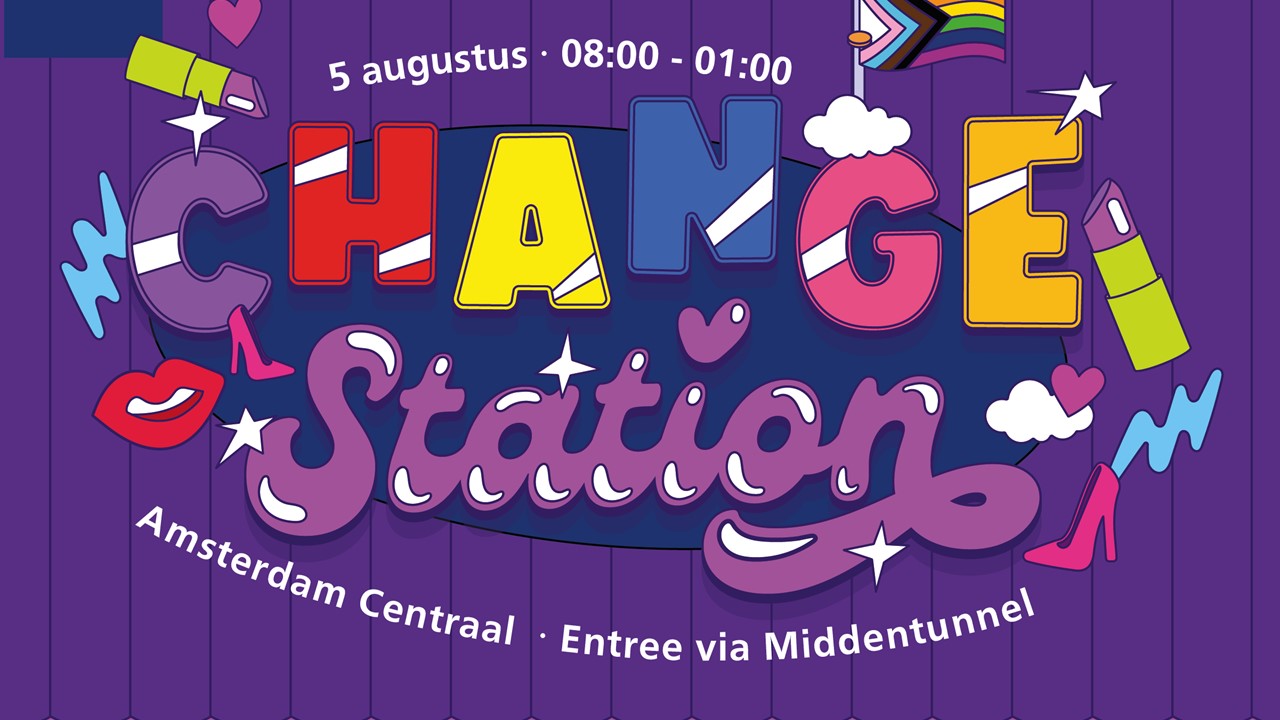 Kleedruimtes voor queer community op Amsterdam CS tijdens Canal Parade ...
