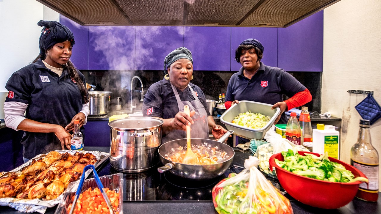 KFC lanceert Food Donation Program | MarketingTribune Food en Retail