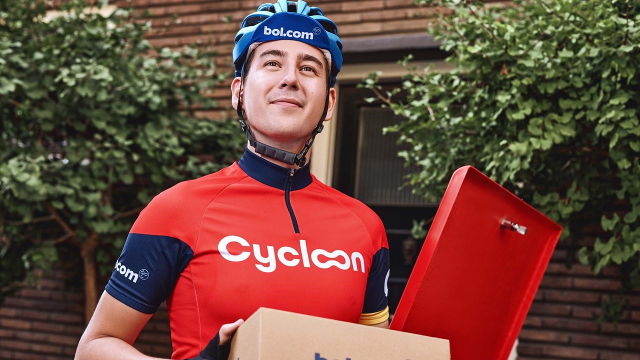 Cycloon start met fietsbezorging Bol.com | MarketingTribune Food en Retail