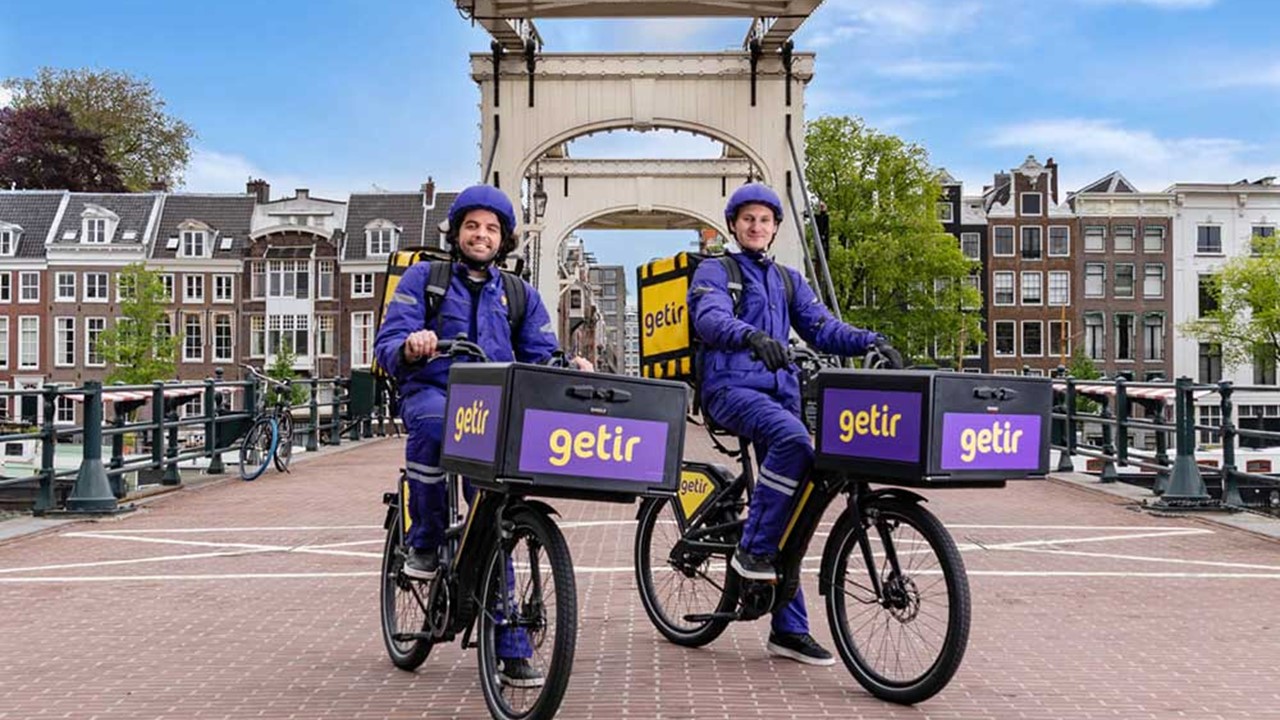 Onderzoek flitsbezorging: onmisbaar of verbieden? | MarketingTribune ...