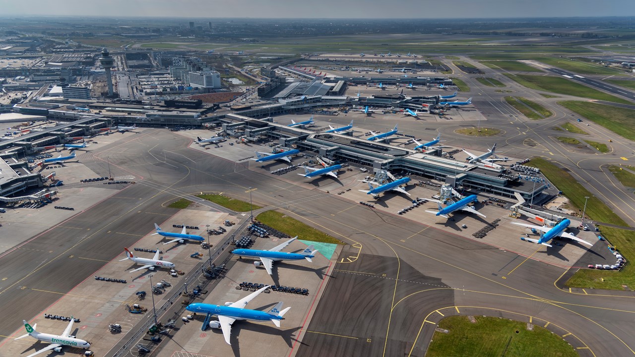 Royal Schiphol Group bundelt advertentiekracht luchthavens ...