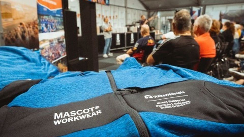 Mascot Workwear official Event Supplier Formula 1 Nederland ...